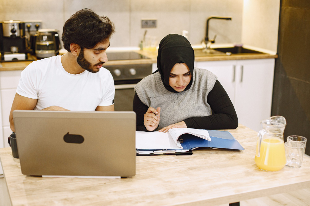 A-Level English Tutor Dubai | Expert Home Tutoring for A Grades
